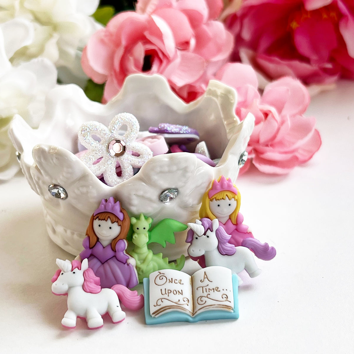 Girl Themed Buttons & Embellishments – Dress It Up
